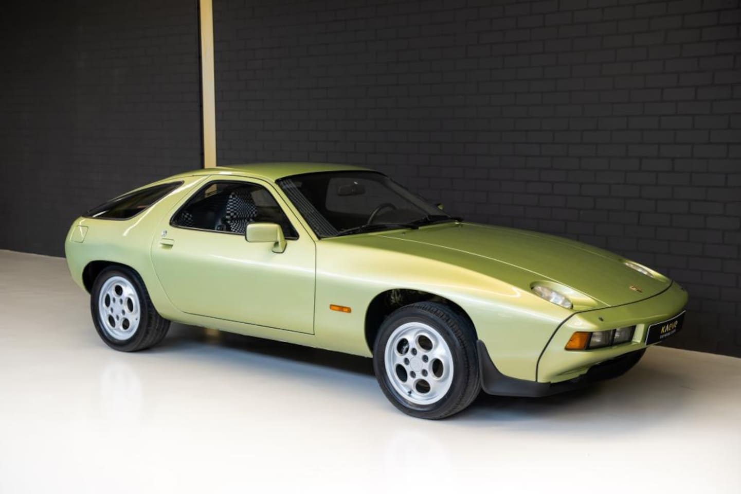 Porsche 928 (manual gearbox, Pasha interior) 1977 Benzine - Occasion te ...