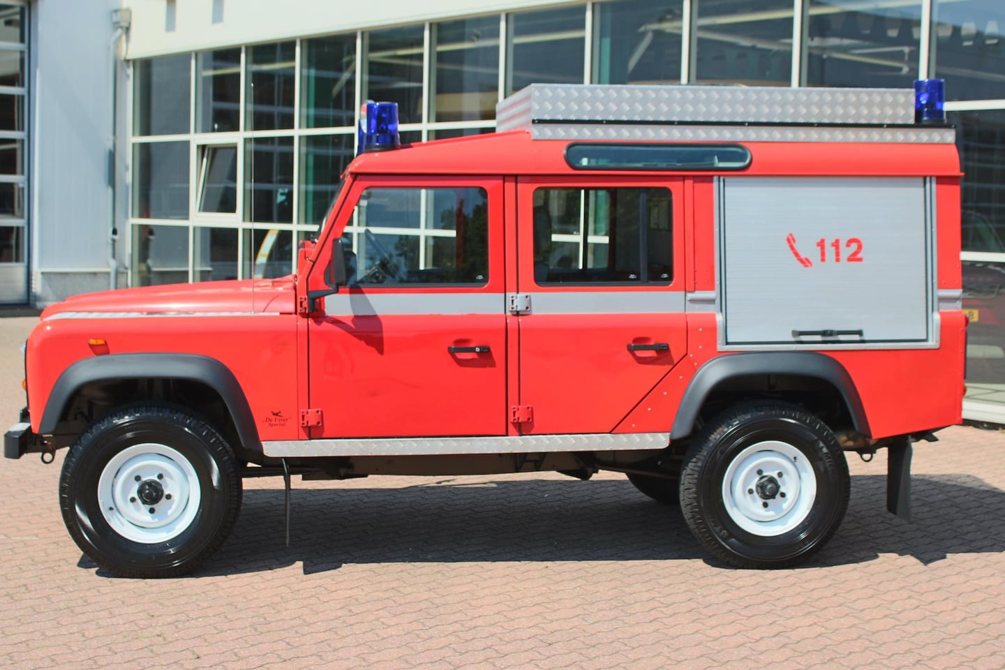 Land Rover Defender 3.5 110" County Brandweer Rosenbauer ombouw 25.203 ...