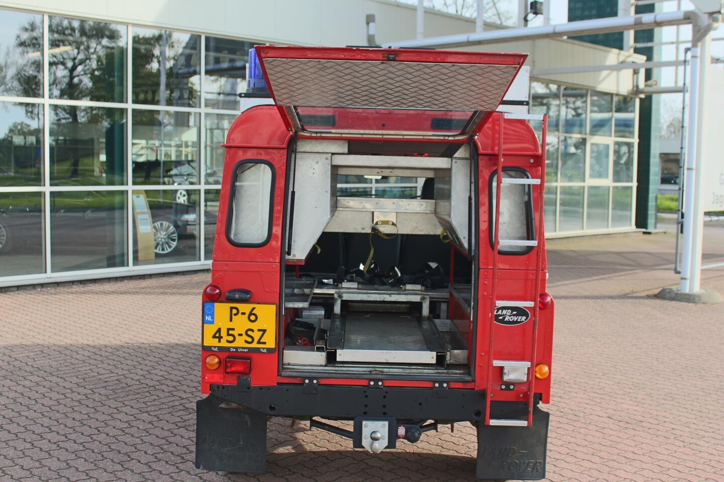 Land Rover Defender 3.5 110" County Brandweer Rosenbauer ombouw 25.203 ...