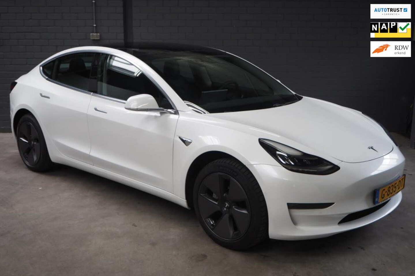 Tesla Model 3 Standard RWD Plus Enhanced Autopilot 2019 Elektrisch ...
