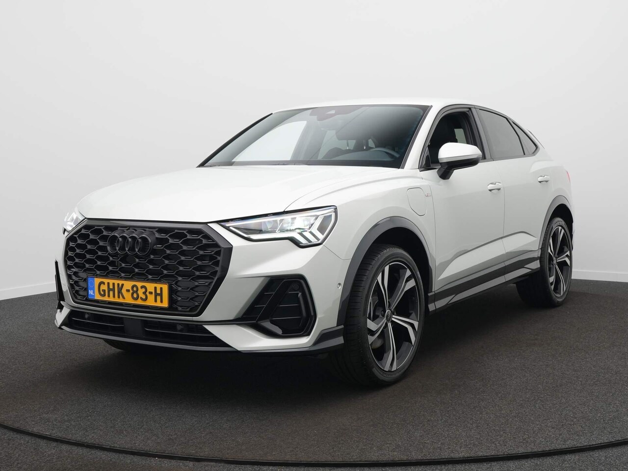 Audi Q3 Sportback 45 TFSI e S Edition / Adaptive Cruise / S-Line / SONOS / 20" LM 2023 Hybride ...