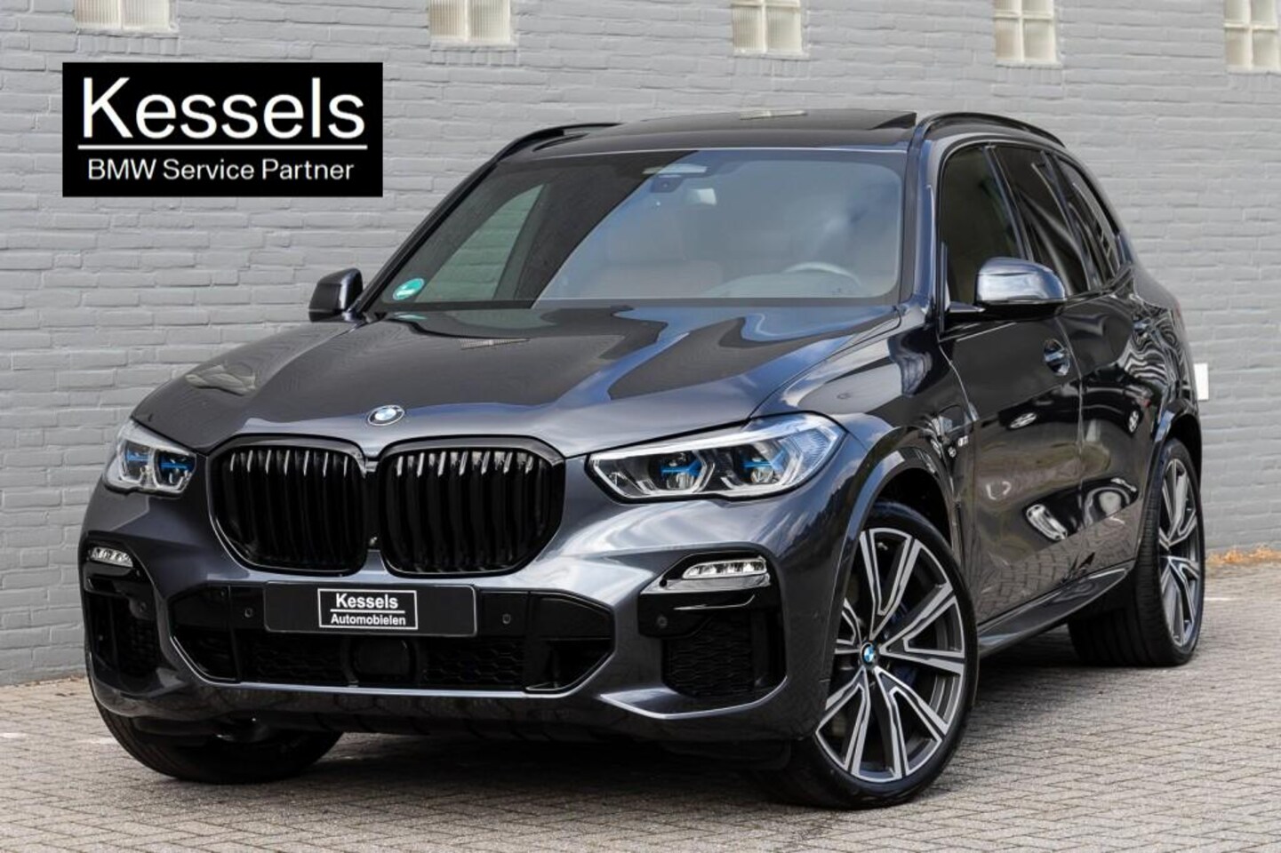 BMW X5 45e / M-Sport / Bowers en Wilkins / Active steering / Sky Lounge ...