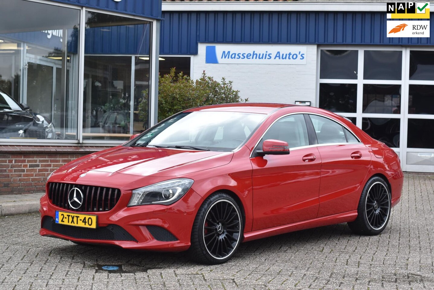 Mercedes-Benz CLA-Klasse 180 BlueEFF. GERESERVEERD Ambition Navi LED 19 ...