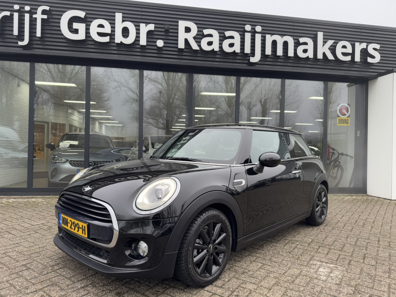 MINI Cooper 1.5 Chili *LED*Navigatie 2017 Benzine - Occasion te koop op ...
