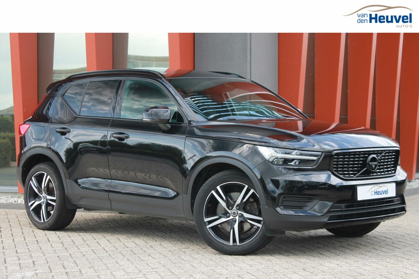 Volvo XC40 T5 Recharge R-Design | Panoramadak | Leder | Stoelverwarming ...