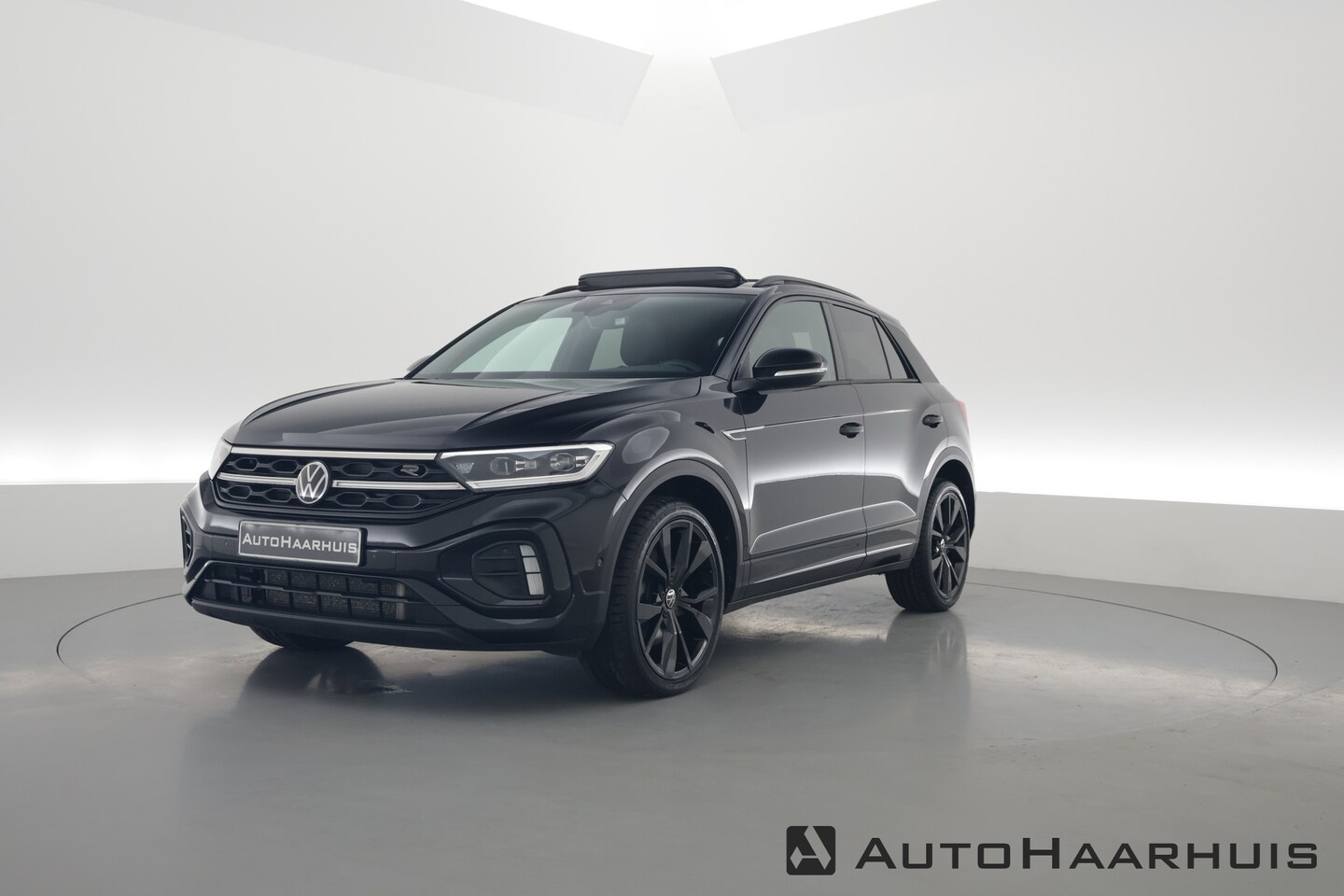 Volkswagen T-Roc 1.5 TSI R-Line Black Style | Pano | Adapt. Cruise ...