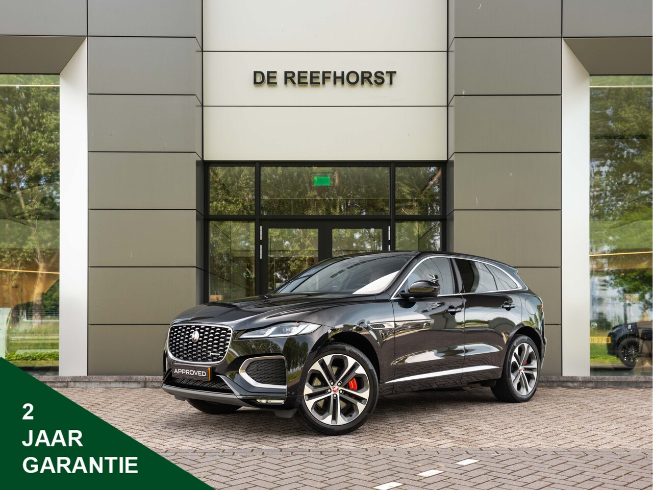 Jaguar F-Pace P400e PHEV R-Dynamic SE | Nieuwprijs € 101.783 ...