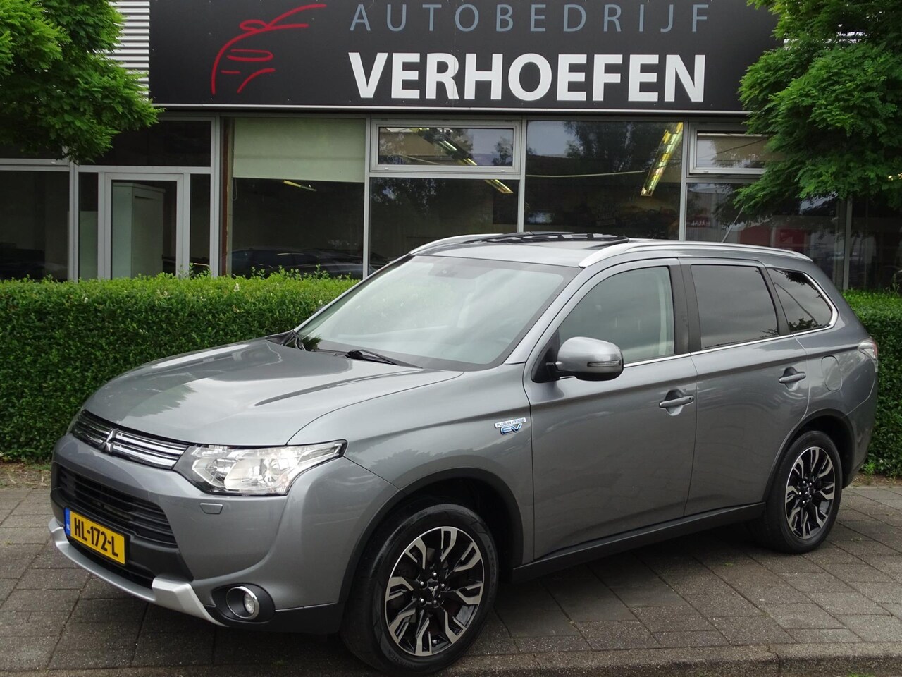Mitsubishi Outlander 2.0 PHEV Limited Edition X-Line - PANORAMADAK ...