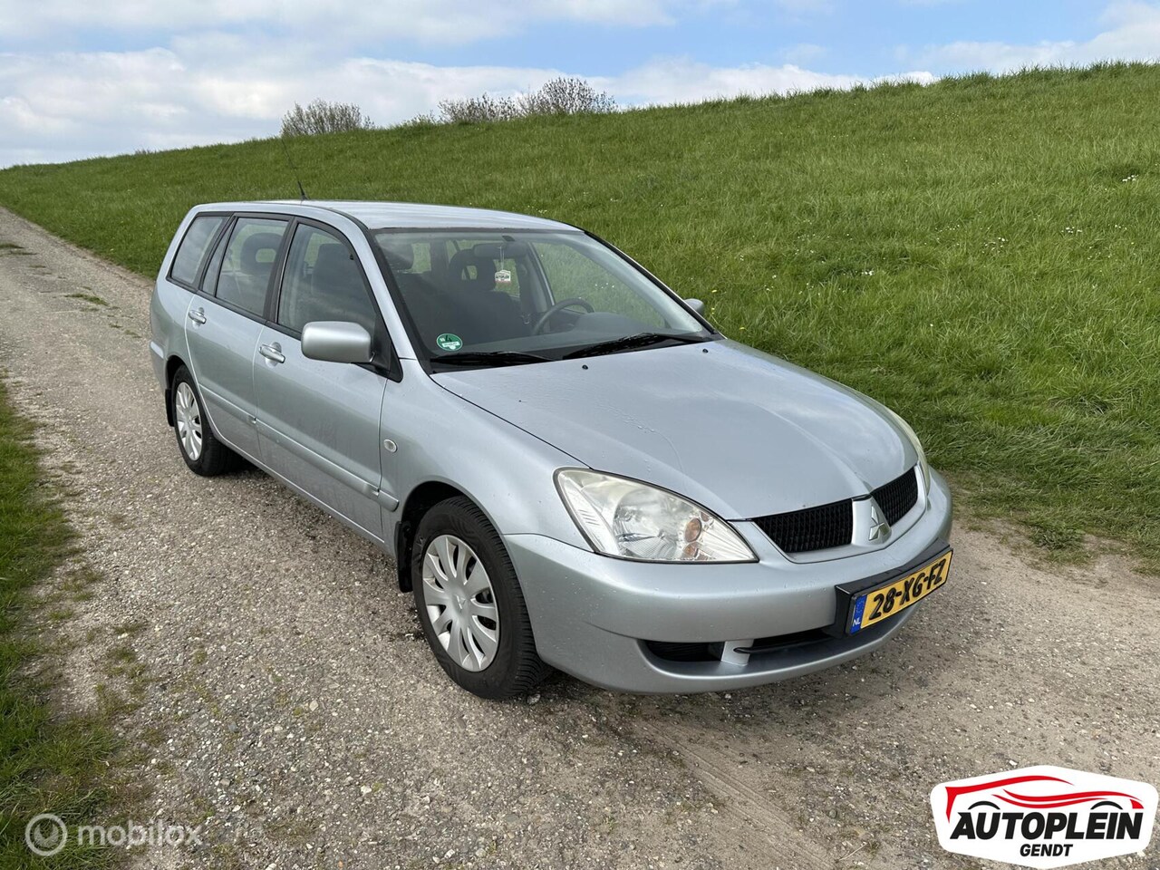 Mitsubishi Lancer Station Wagon 1.6 Inform 2007 Benzine - Occasion te ...