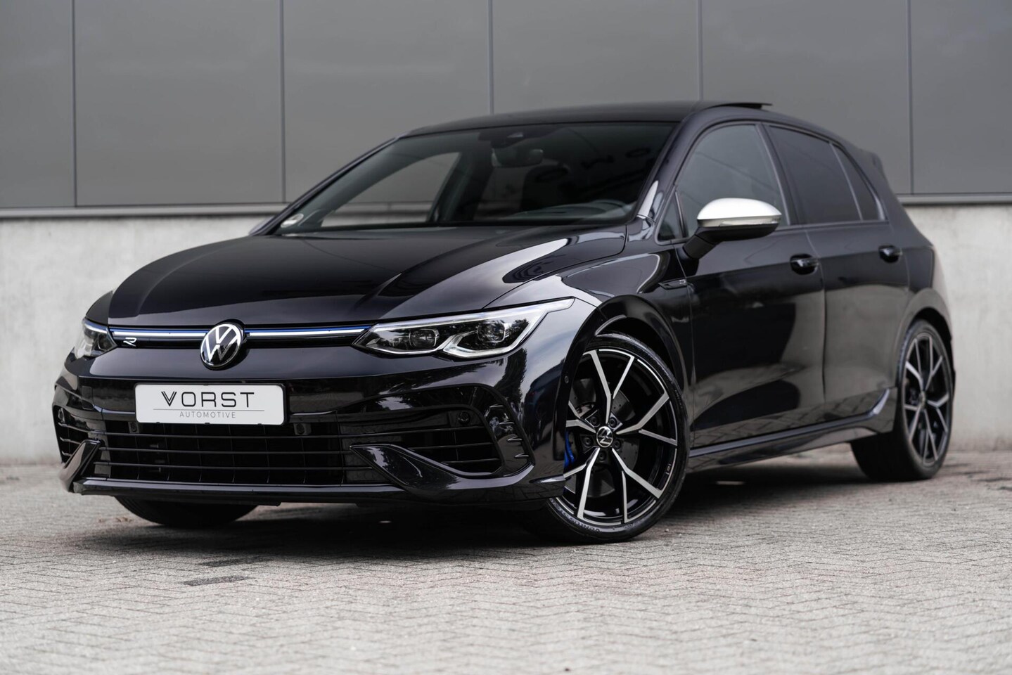 Volkswagen Golf 2.0 TSI R 4Motion Performance Akrapovic HUD 2022 ...