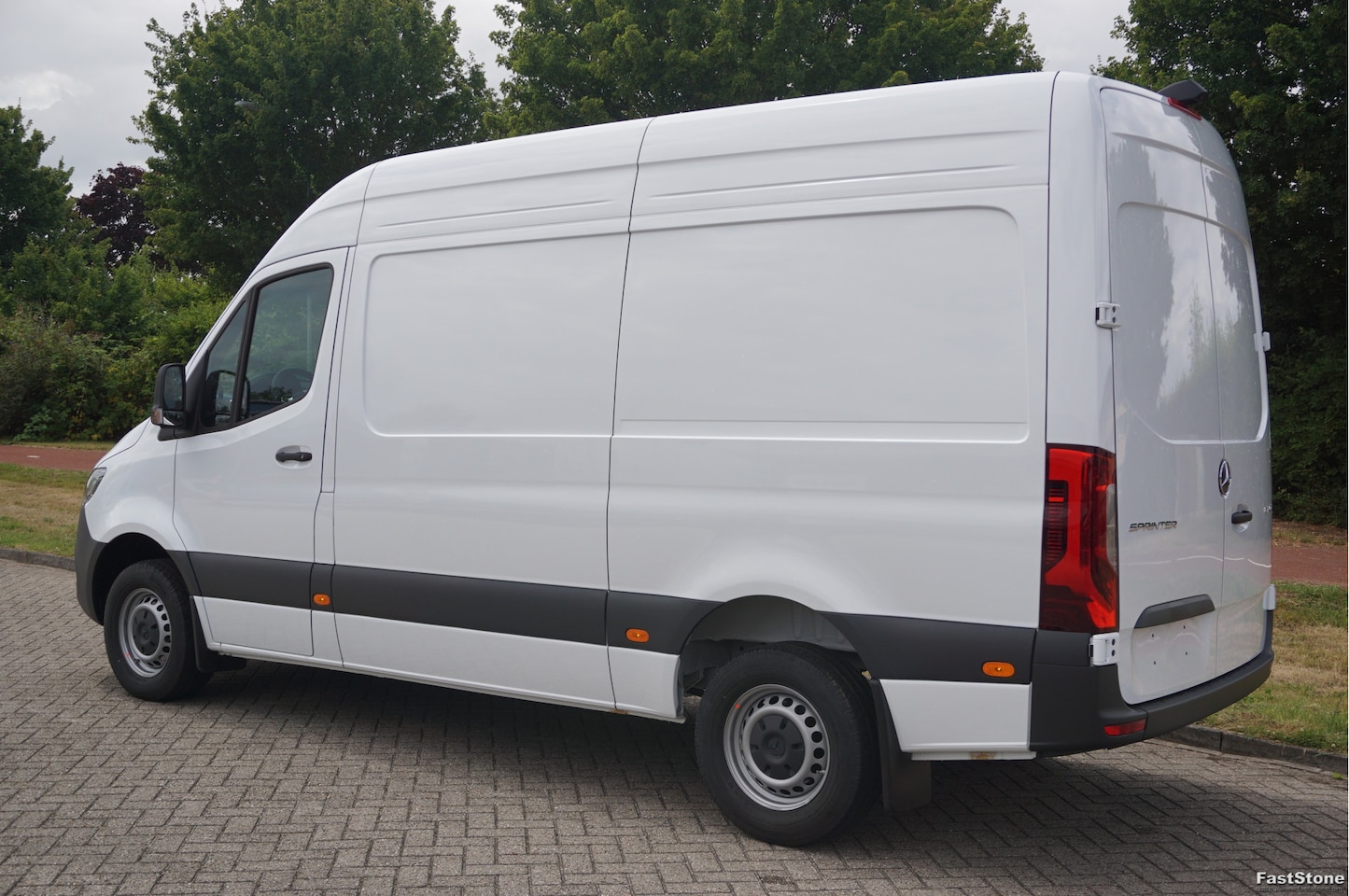 Mercedes-Benz Sprinter 317CDI Pro L2H2 BPM VRIJ 10.25" Mbux Cam, Gev ...