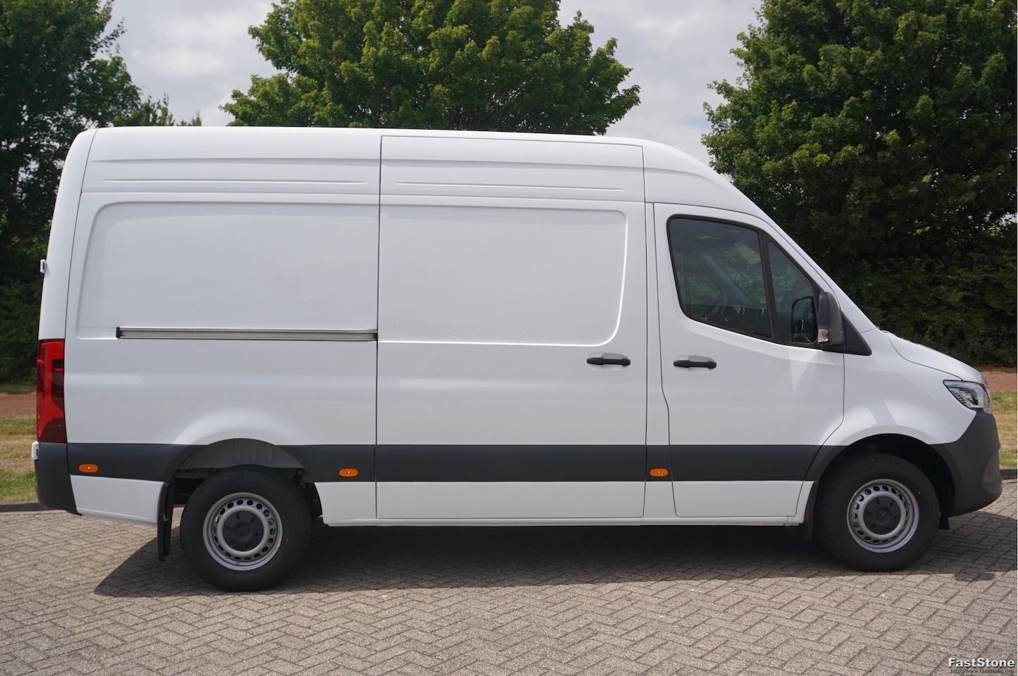 Mercedes-Benz Sprinter 317CDI Pro L2H2 BPM VRIJ 10.25" Mbux Cam, Gev ...