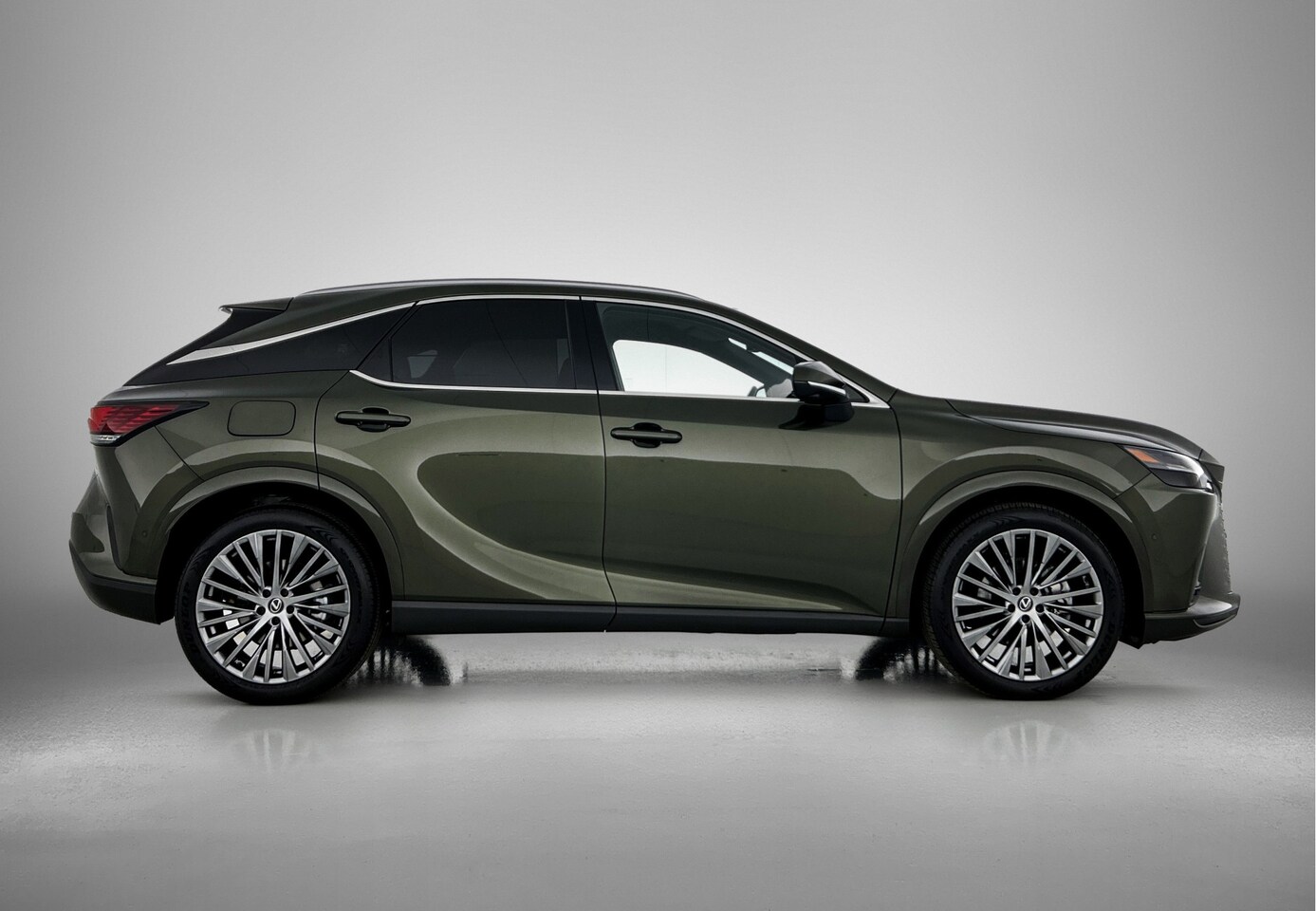 Lexus RX 450h 450h+ Plug-in Hybrid President Line | Mark Levinson ...