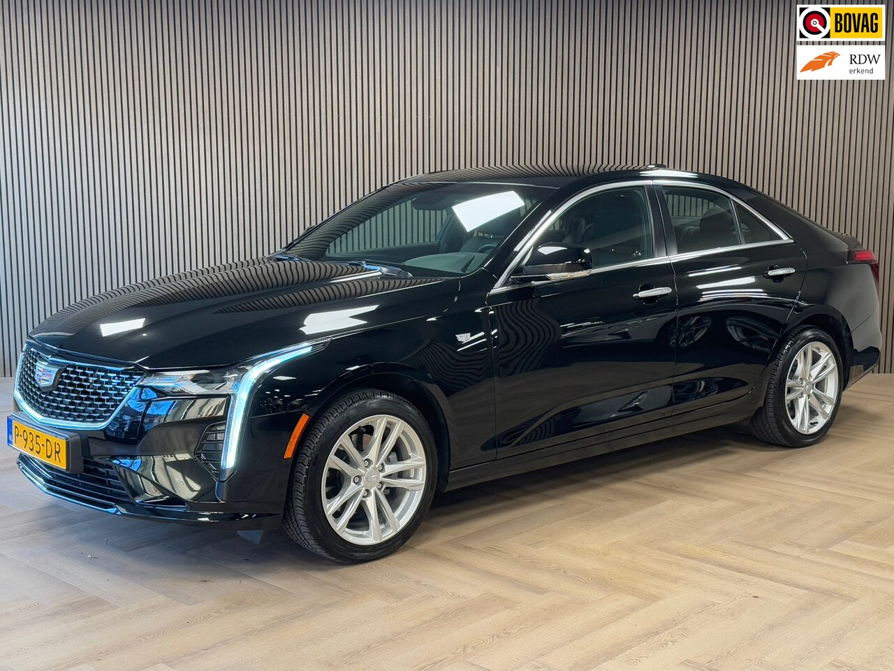 Cadillac CT4 350T AWD Aut. *5303km* CAMERA NAVIGATIE CRUISE APPLE ...