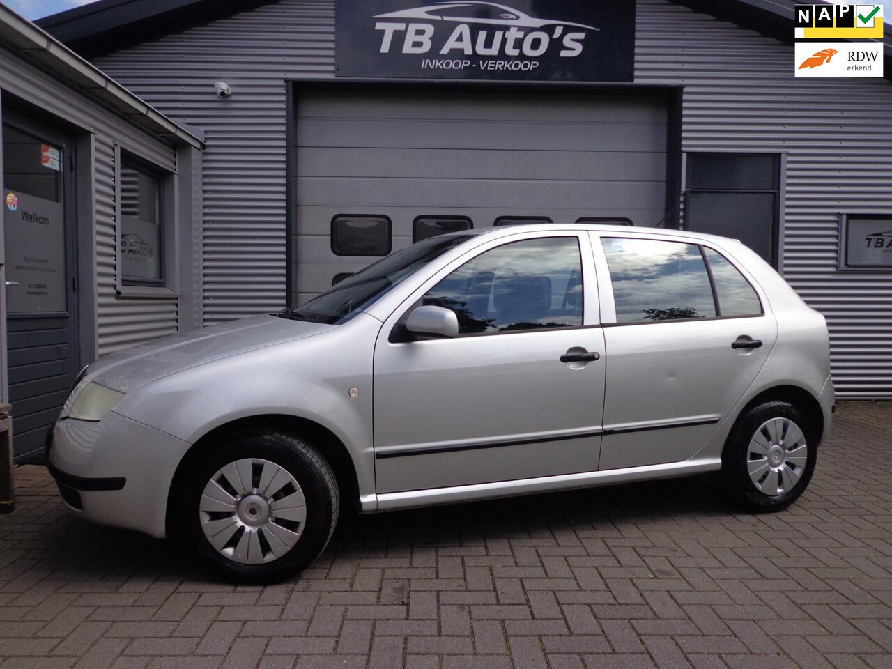 Skoda Fabia 1.2-12V Flash AIRCO / APK 01-08-2026 2003 Benzine ...