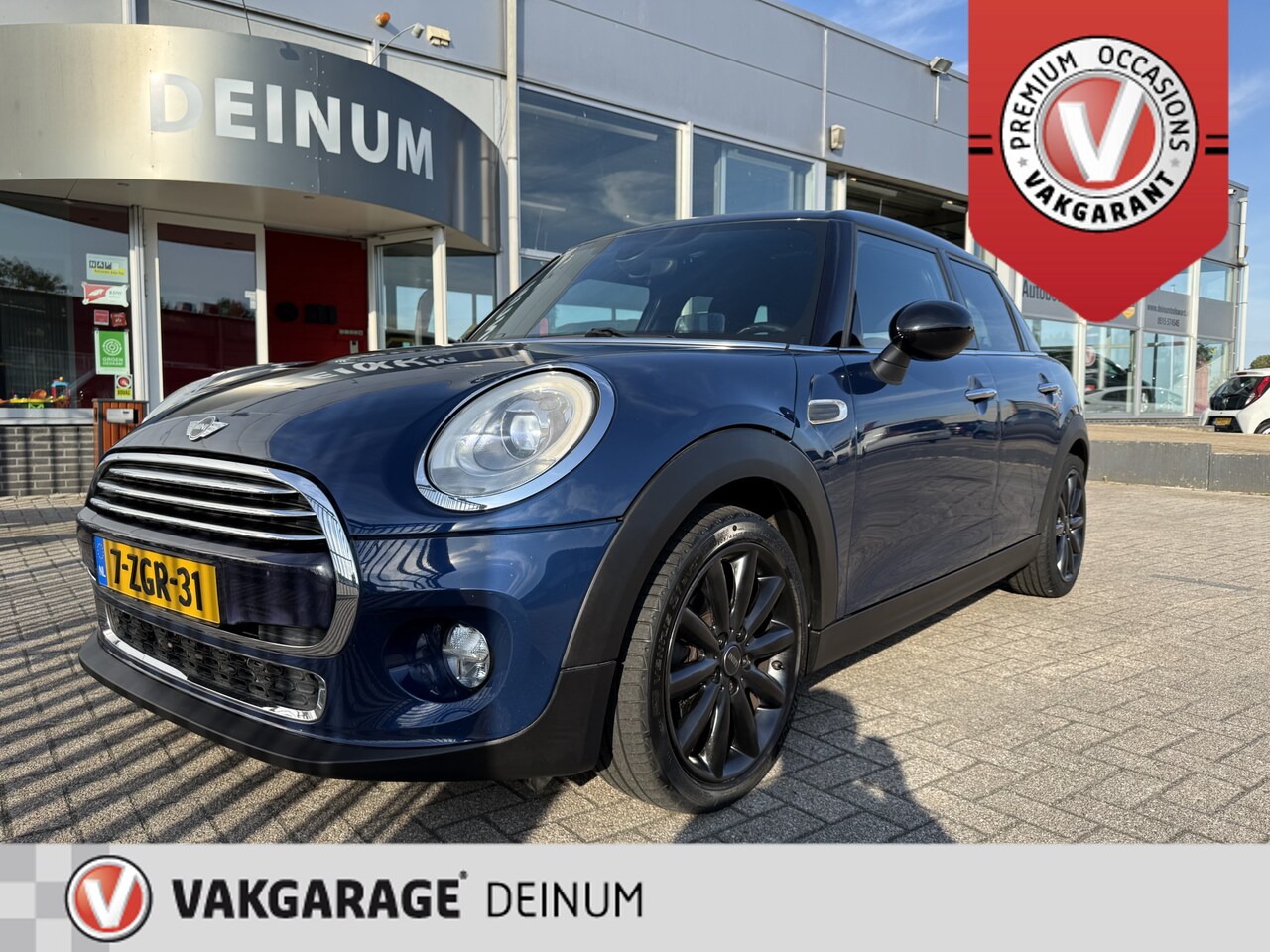 MINI Cooper 1.5 Chili 5-deurs Navigatie, Camera, Climate contr, LED ...