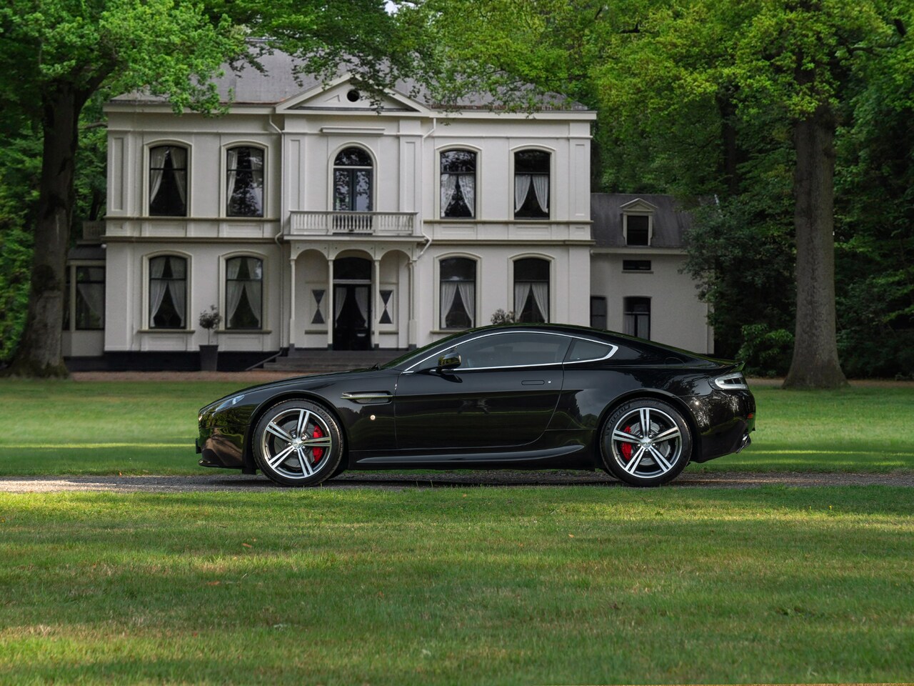 Aston Martin V8 Vantage N400 4.3 V8 Sportshift | Nr. 086/240 | Bergwerk ...