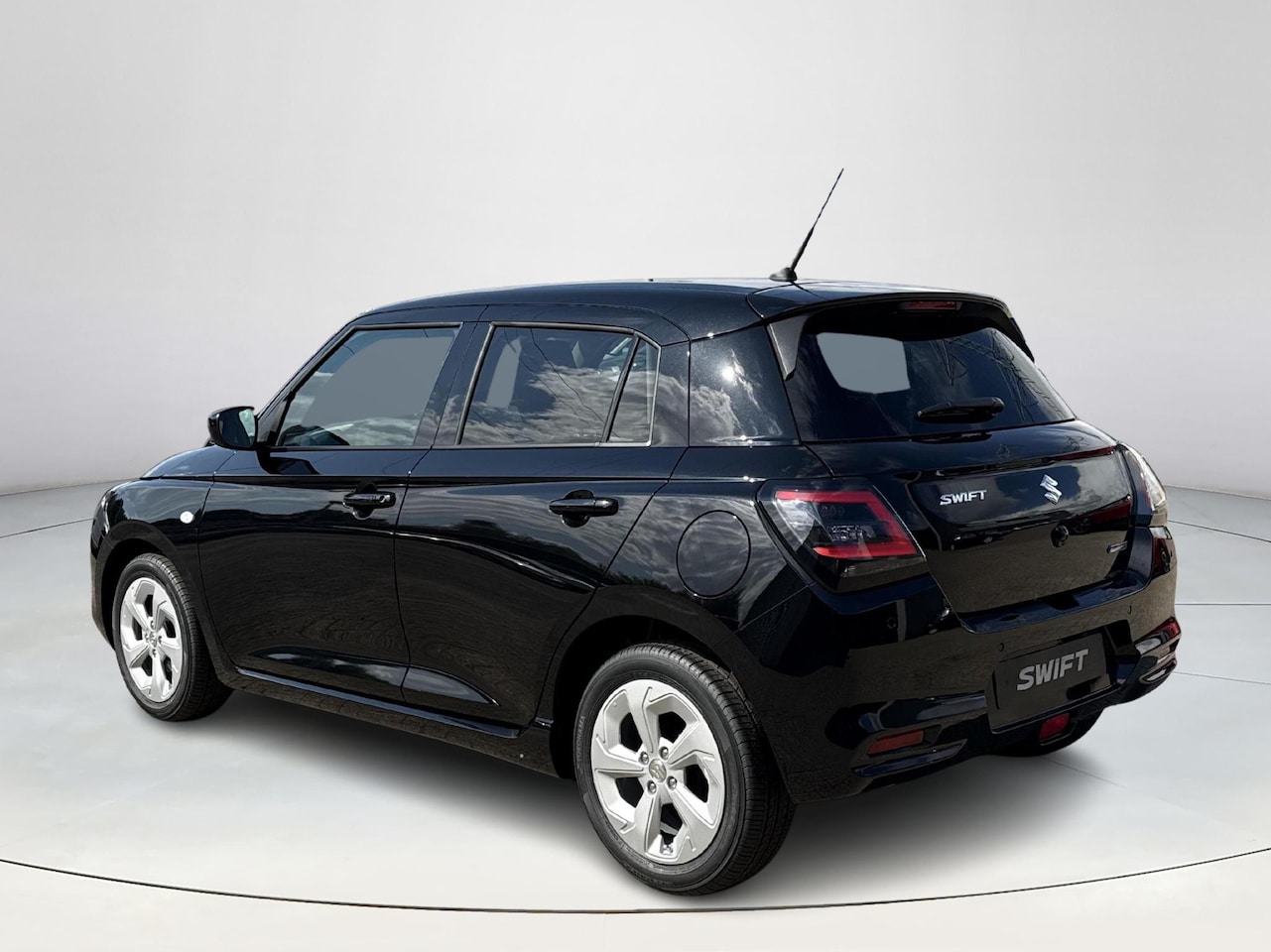 Suzuki Swift 1.2 Select Smart Hybrid *NIEUWE AUTO/ DIRECT LEVERBAAR ...