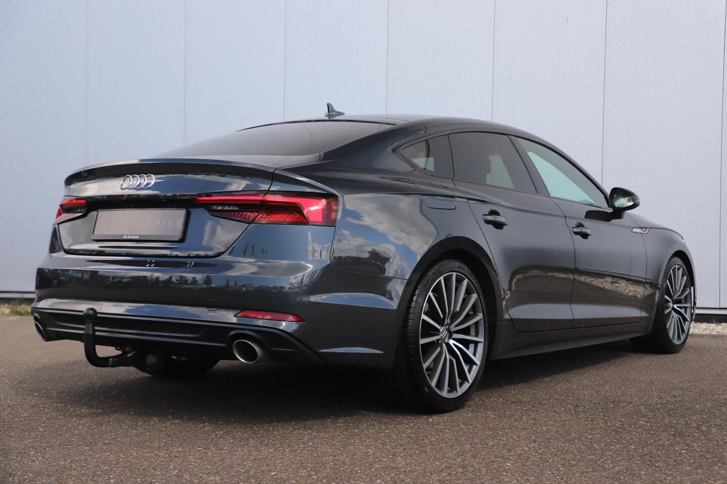 Audi A5 Sportback 35 TFSI Sport S-line black edition Trekhaak Virtual Cockpit LED Matrix ...