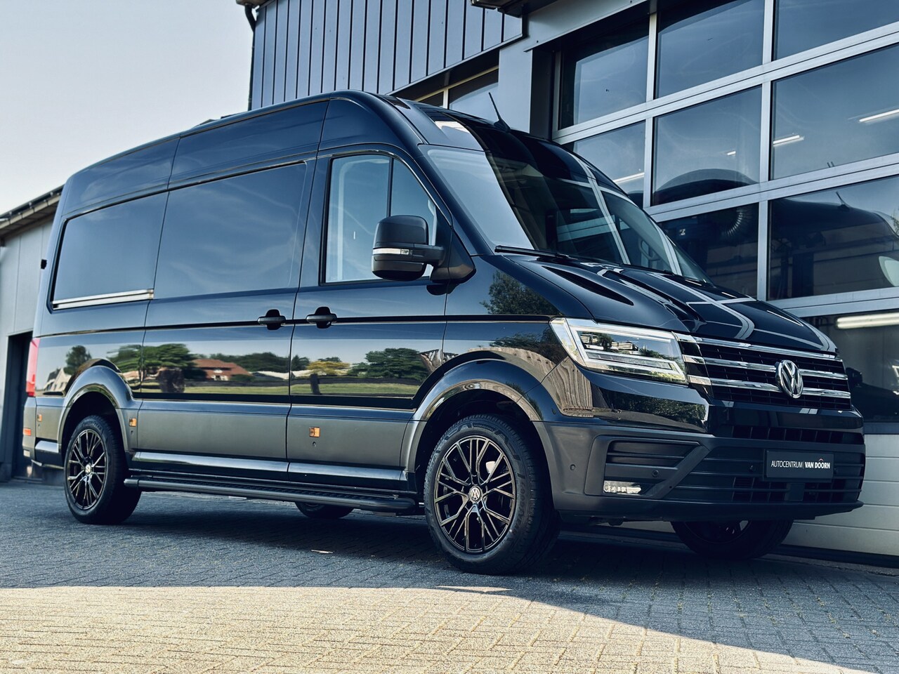Volkswagen Crafter 2.0 TDI 177pk | DSG | L3H3 | LED | Navi | Adapt ...