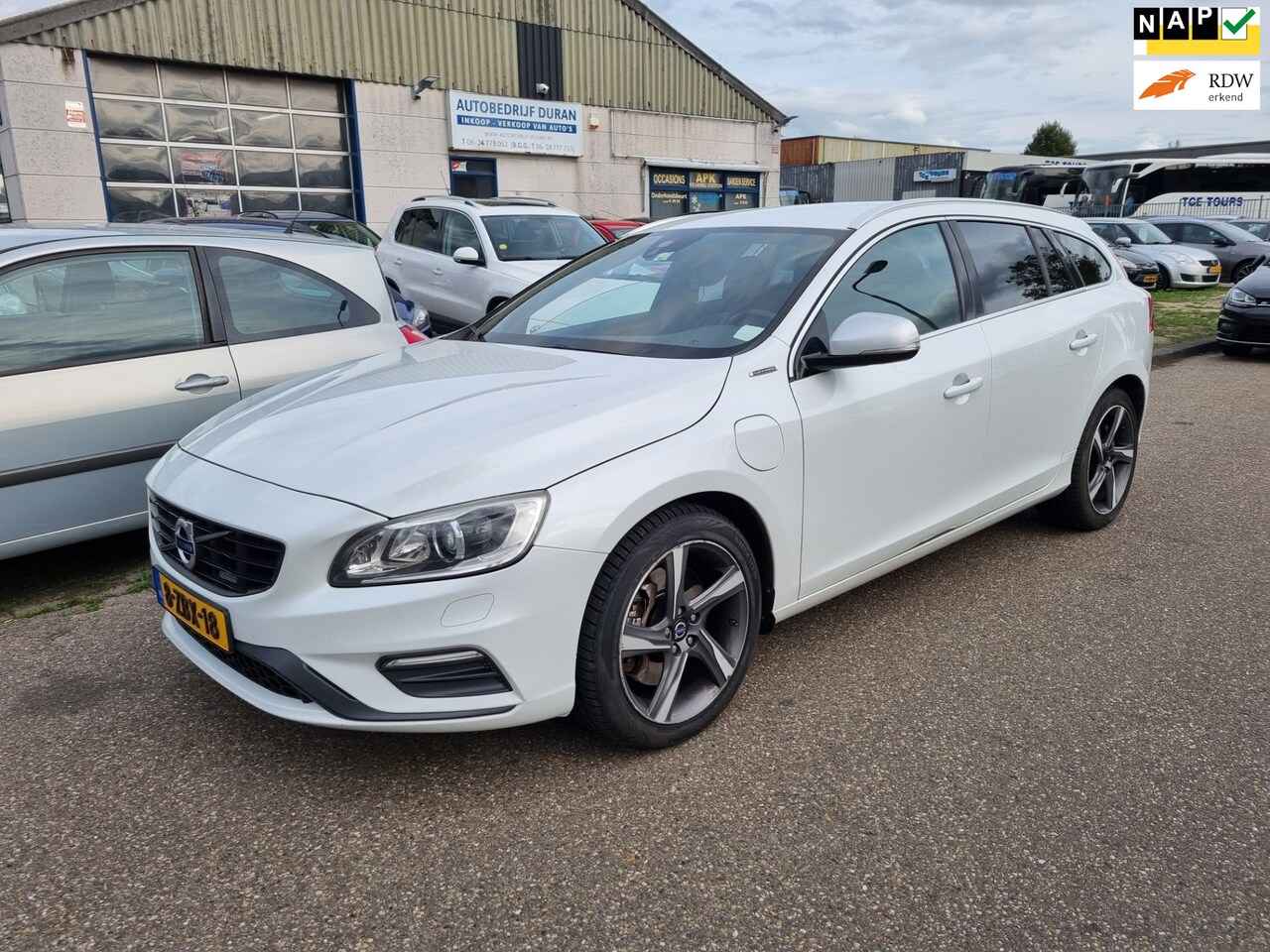Volvo V60 2.4 D6 AWD Plug-In Hybrid R-Design Bj:2014 NAP 2014 Hybride ...
