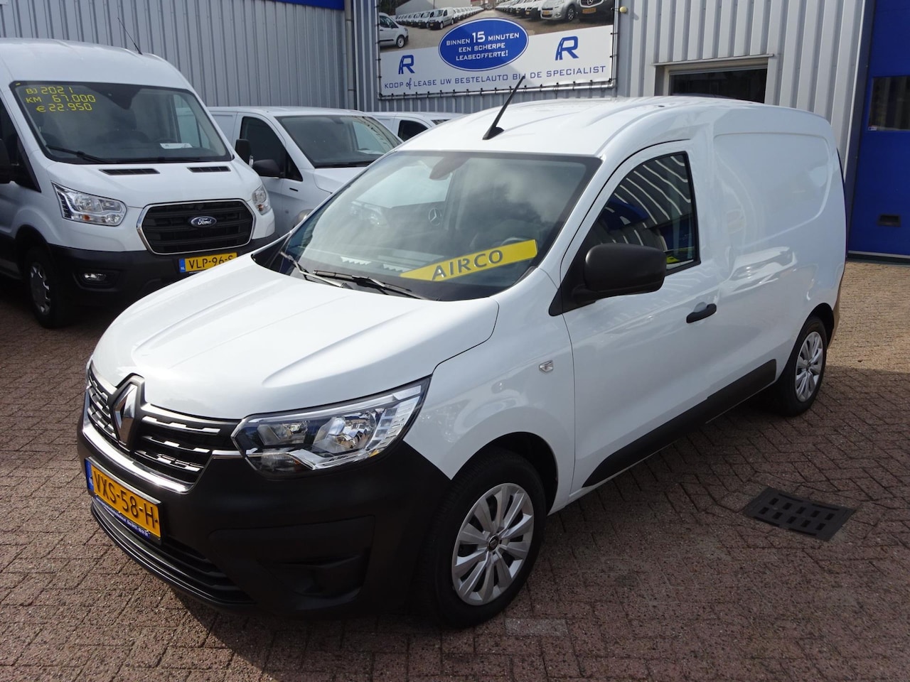 Renault Express 1.5 dCi EU6 45 STUKS GROOT NAVI AIRCO CRUISE CONTROL PDC 2023 Diesel - Occasion ...