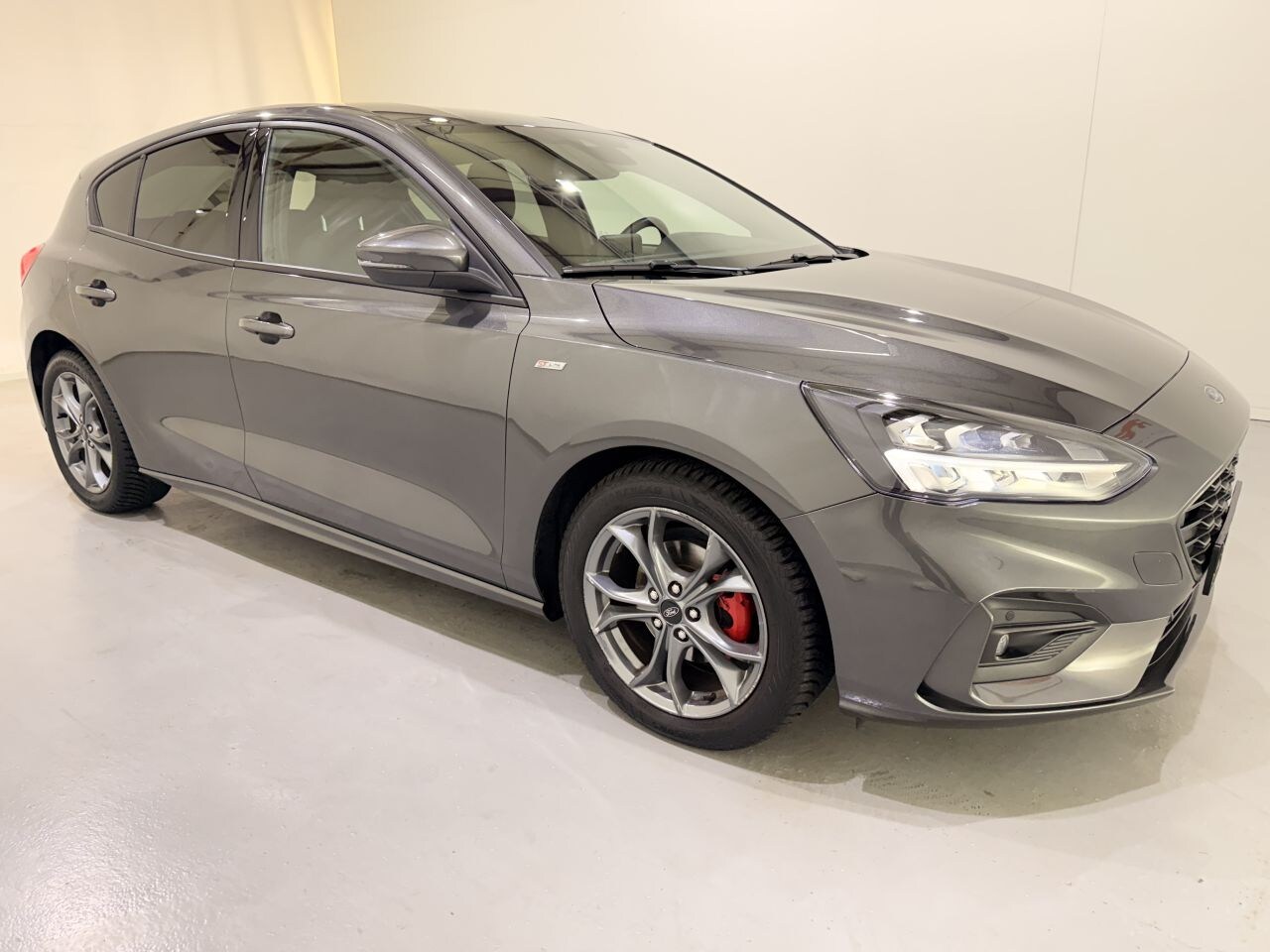 Ford Focus HB 1.5 EcoBoost ST Line X Business aut 2020 Benzine ...