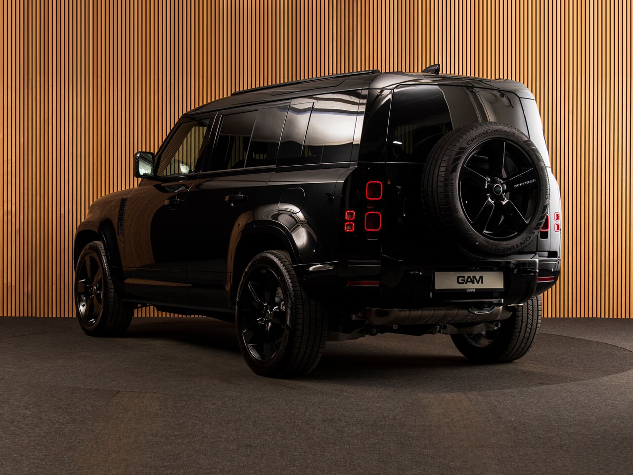 Land Rover Defender 110 2.0 P300e 110 X-Dynamic HSE HUD-PANO-MERIDIAN ...