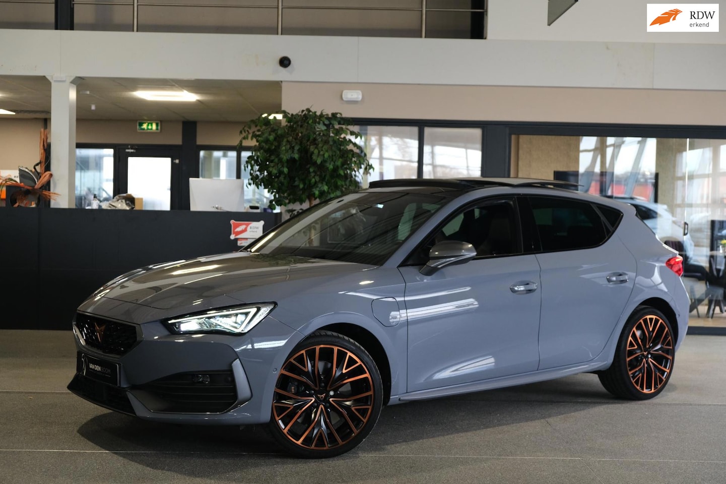 CUPRA Leon 1.4 e-Hybrid VZ Copper 245PK Pano Cam ACC Navi 2021 Hybride ...