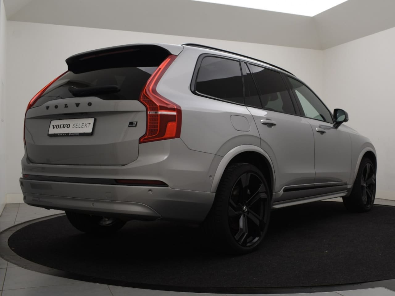 Volvo XC90 T8 PLUG-IN HYBRID LONG RANGE *HOOFTMAN BLACK EDITION* 22INCH ...