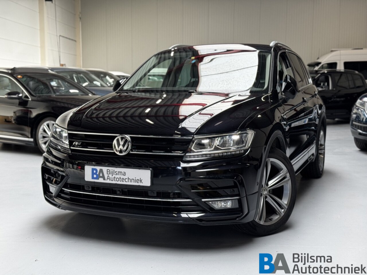 Volkswagen Tiguan 1.4 TSI | R-line | 360 graden camera | Lage kms 2018 ...