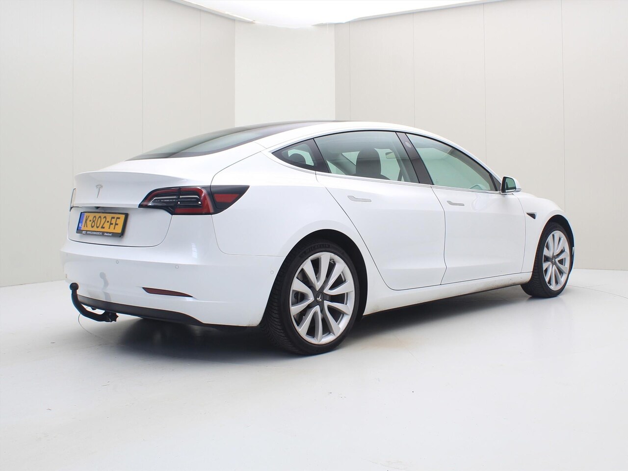 Tesla Model 3 Standard RWD Plus [ TREKHAAK+19'' LMV+LFP ACCU+AUTOPILOT+ ...