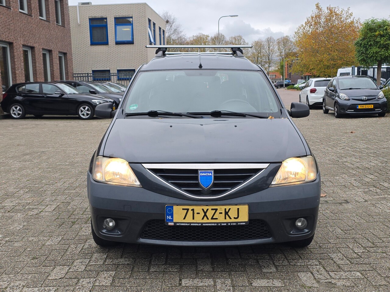 Dacia Logan MCV 1.6 Lauréate 7p. Aico |7persoons |1e eigenaar 2007 ...