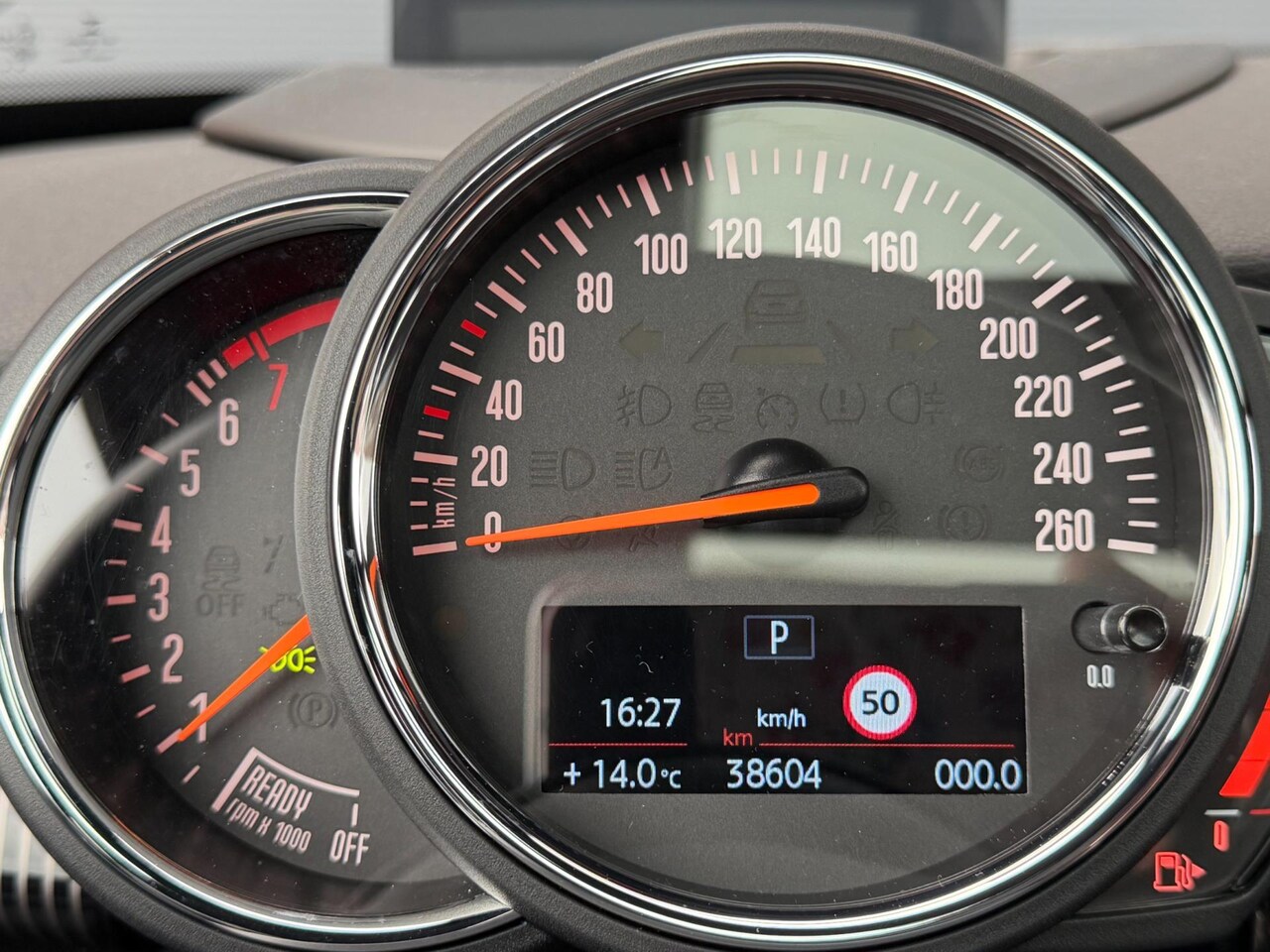 MINI Cooper 60 Years Edition 136PK Automaat | Adaptief onderstel ...