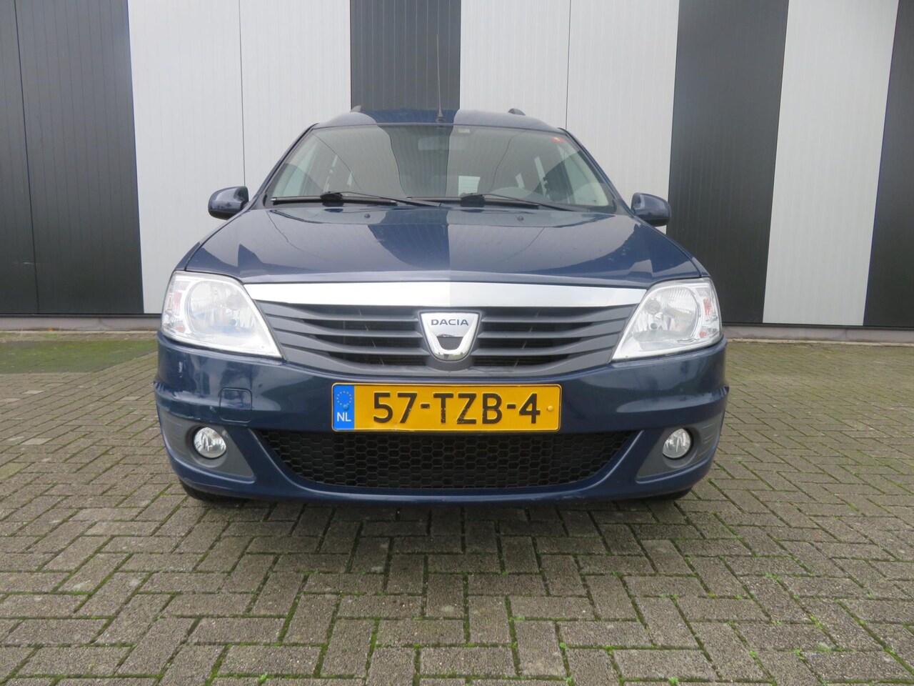 Dacia Logan MCV 1.6 MPI Lauréate LPG 2012 LPG - Occasion te koop op ...