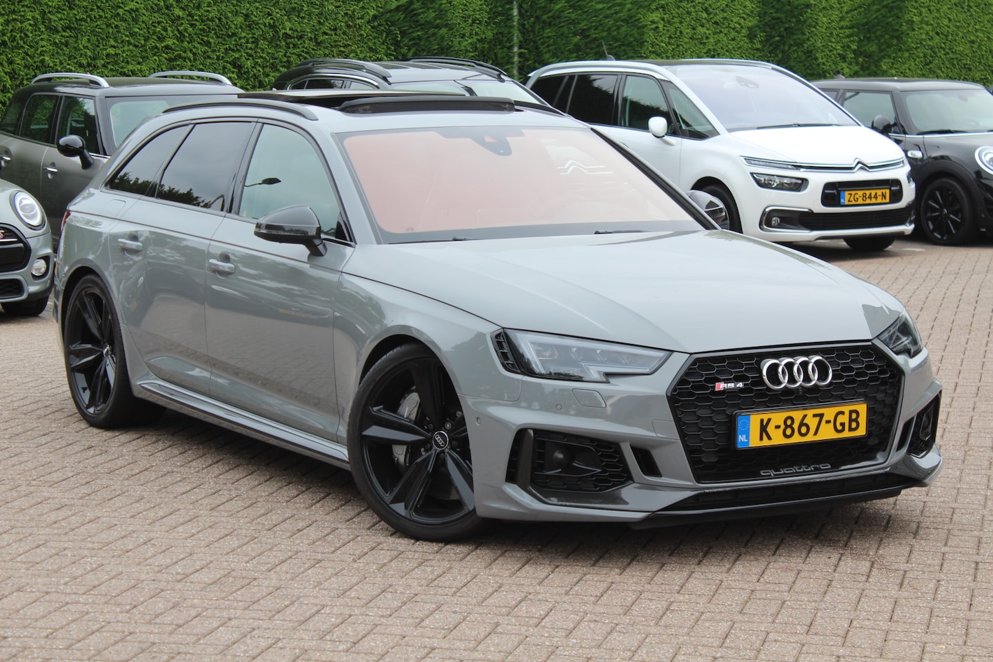 Audi RS4 Avant 2.9 TFSI quattro / Full option / Keramisch / Panoramadak / 360Camera / Carbon ...