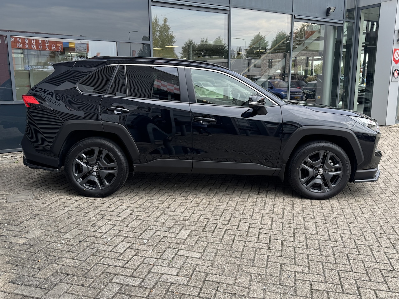 Toyota RAV4 2.5 Hybrid AWD ADVENTURE FACELIFT NAVI/CAM, LEER, JBL 2022 Hybride - Occasion te ...