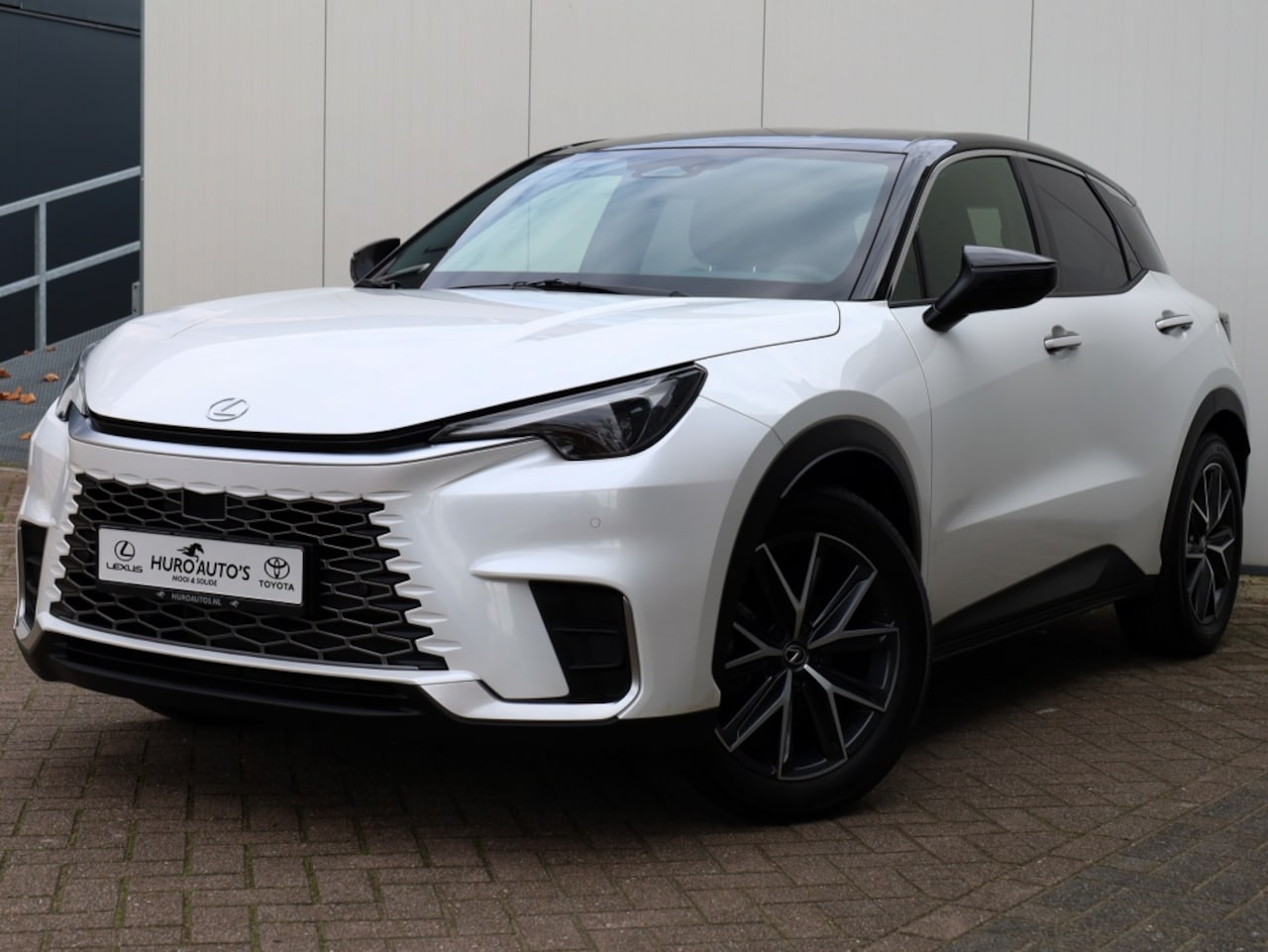 Lexus LBX Emotion 2WD | Tech Pack | Leder | El achterklep | Dodehoek 2024 Hybride - Occasion te ...