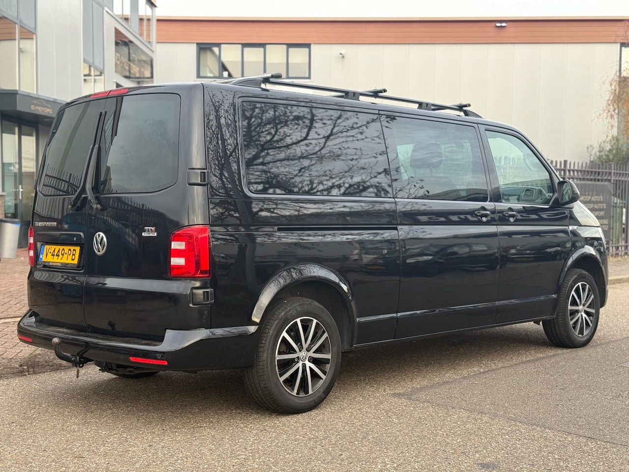 Volkswagen Transporter 2.0 TDI L2H1 DC Highline dealeronderhouden nap 1 eigenaar nap cabine vol ...