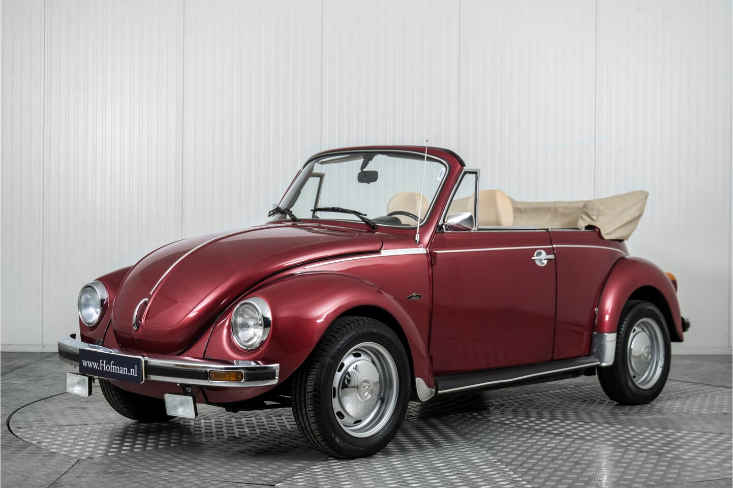 Volkswagen Kever Cabriolet 1303 LS 1977 Benzine - Occasion te koop op AutoWereld.nl