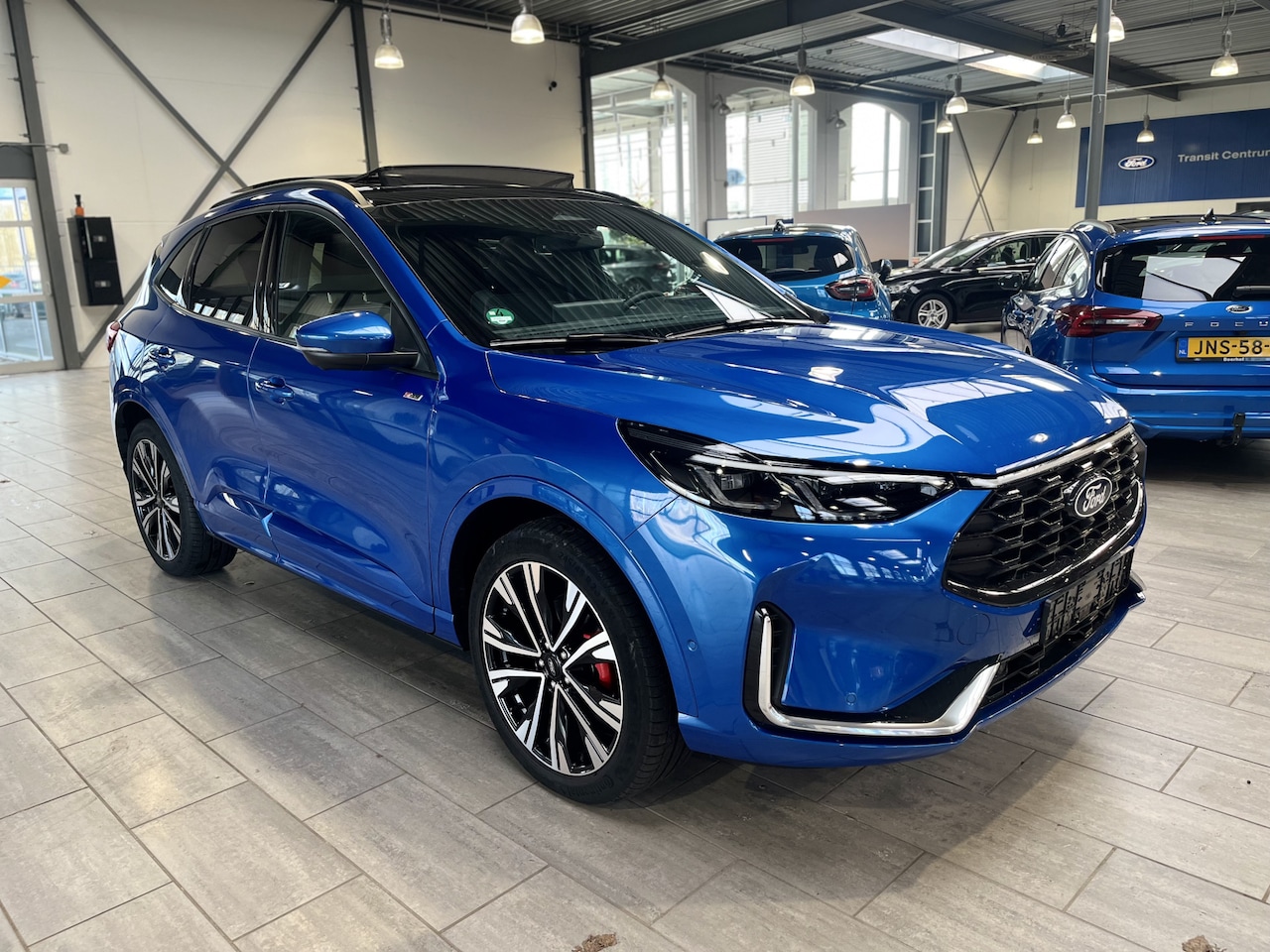 Ford Kuga 2.5 PHEV 243 pk ST-Line X | Winter Pack | AGR stoelen I Pano ...