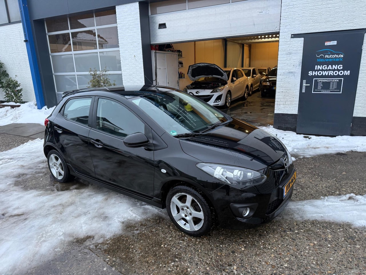 Mazda 2 2 1.5- Sport/ GT-M/ met Airco, stoelverwarming, spoiler ...