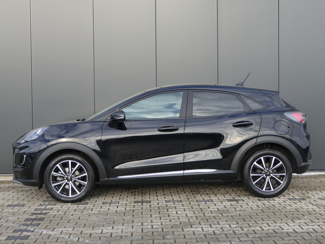 Ford Puma 1.0 EcoBoost Hybrid Titanium Automaat | Trekhaak | Winterpack ...