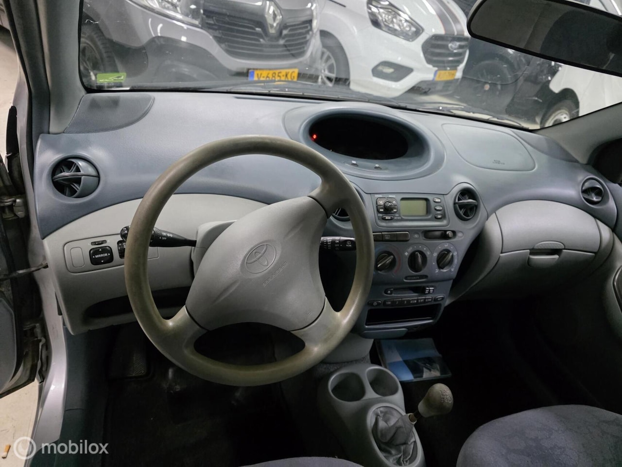 Toyota Yaris 1.3-16V VVT-i Sol Airco 2001 Benzine - Occasion te koop op ...