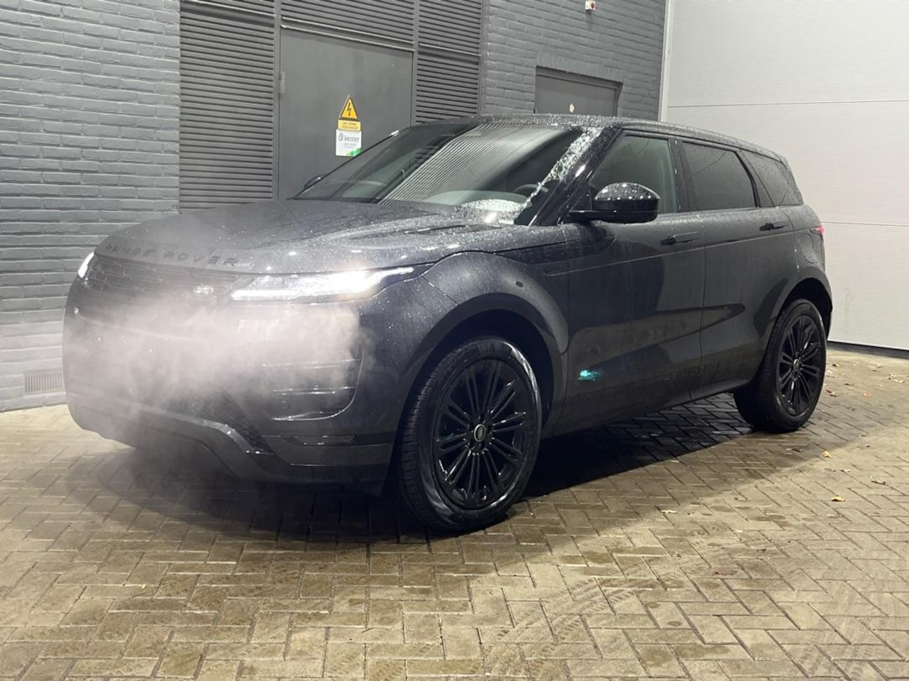 Land Rover Range Rover Evoque P270e PHEV Dynamic SE | Carpathian Grey ...