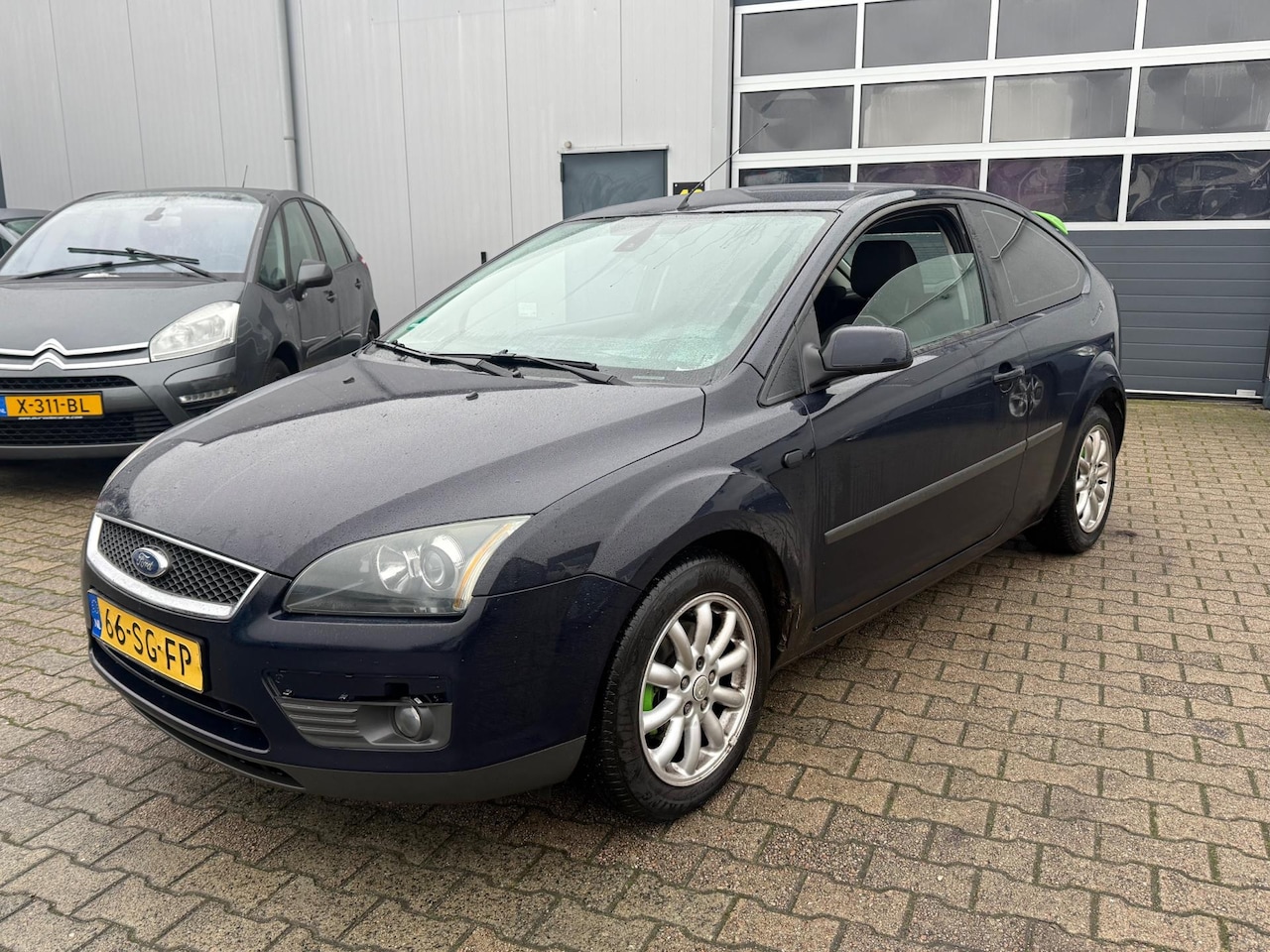 Ford Focus 1.6-16V Futura Coupe Airco Apple Carplay 2006 Benzine ...