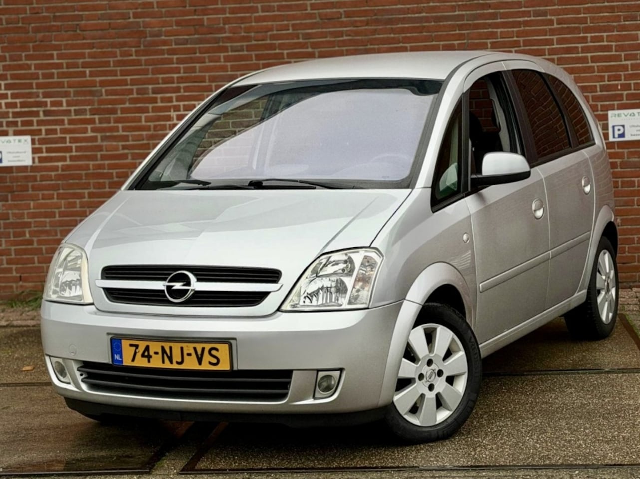 Opel Meriva 1.8-16V Cosmo 2003 Benzine - Occasion te koop op AutoWereld.nl