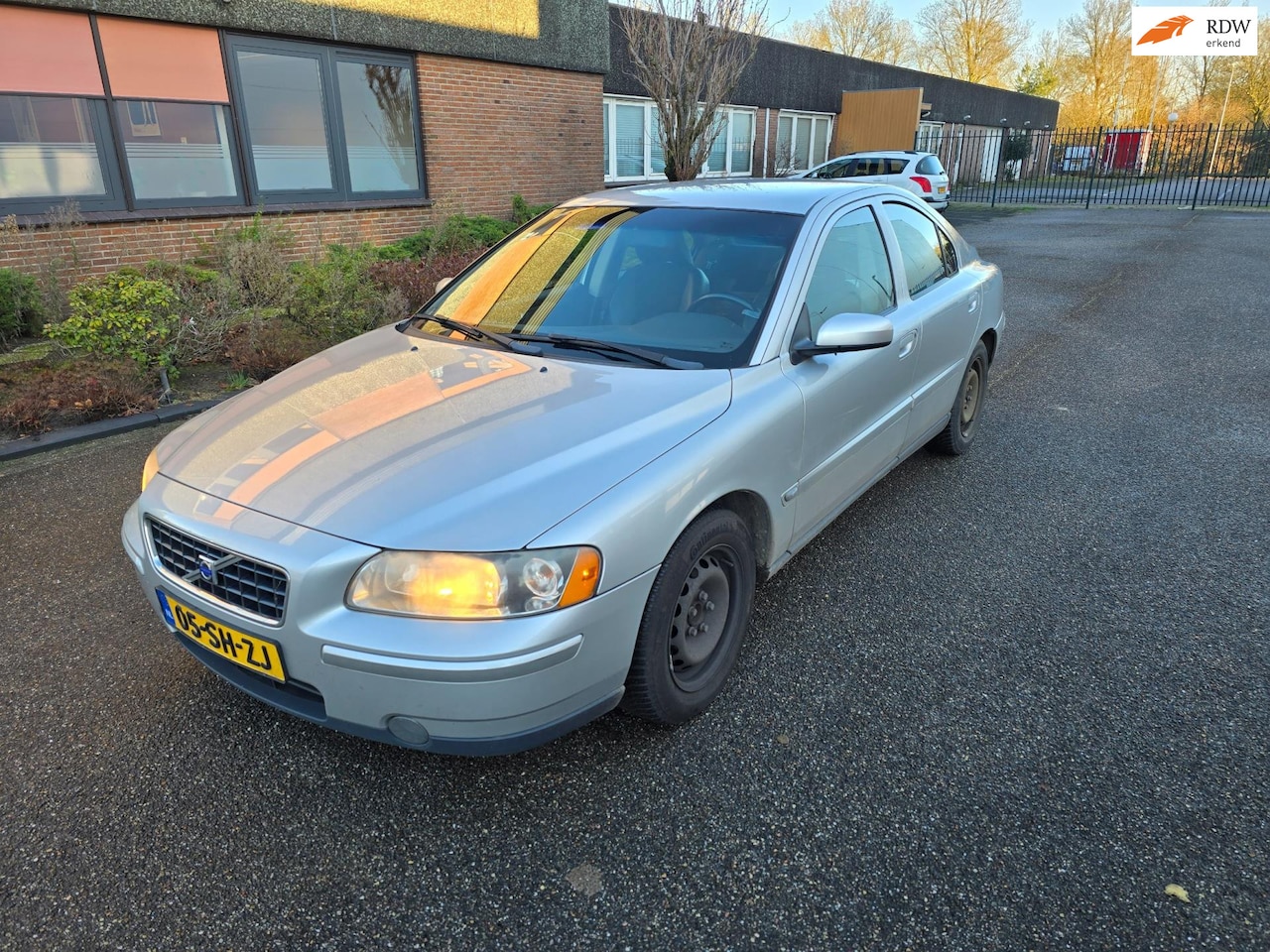 Volvo S60 2.4D Edition l airco boekjes door in ruil verkregen 2006 ...