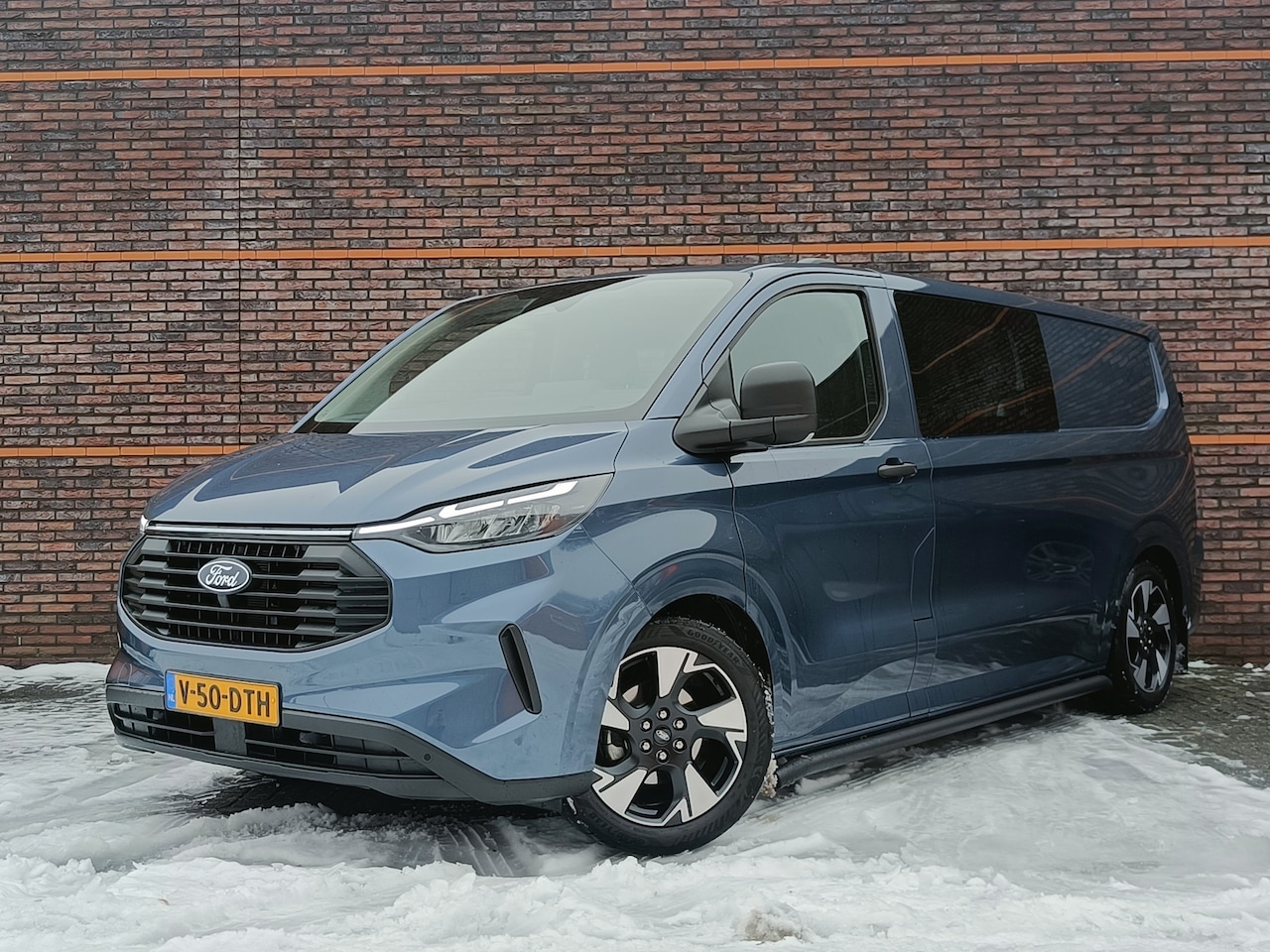 Ford Transit Custom 300 2.0 TDCI L2H1 Trend Dubbel Cabine | 6 ...