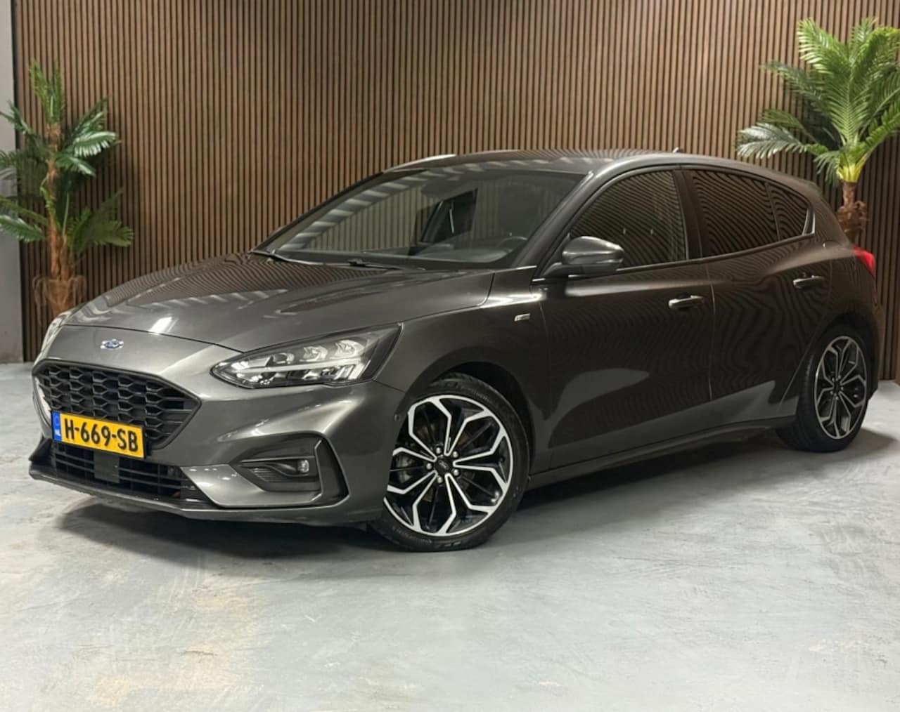 Ford Focus 1.0 EcoB. Titanium ST LINE, Nieuw Ketting 2019 Benzine ...